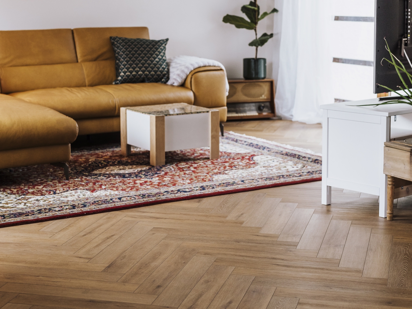 Lumber – COREtec Naturals HB Herringbone (660 × 110 mm) | Supellex